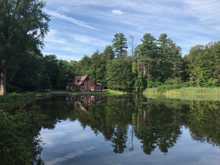 Spectacular Berkshire Retreat On Private Lake - Stockbridge
