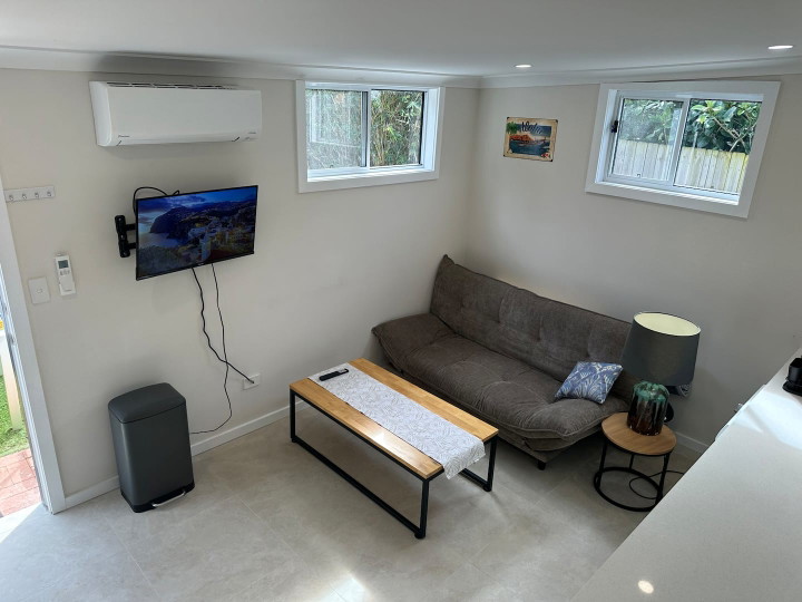Beachside Dog-friendly Studio  300m To The Sand - Narrabeen
