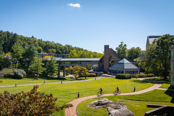 Polished 1br W/ Accessible Room Features + Sauna - Sleepy Hollow, NY