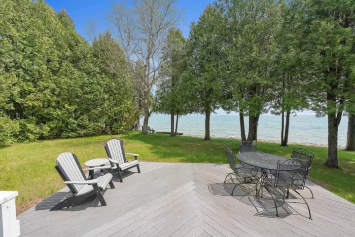 Hidden Shores Lakefront Cabin - Door County, WI