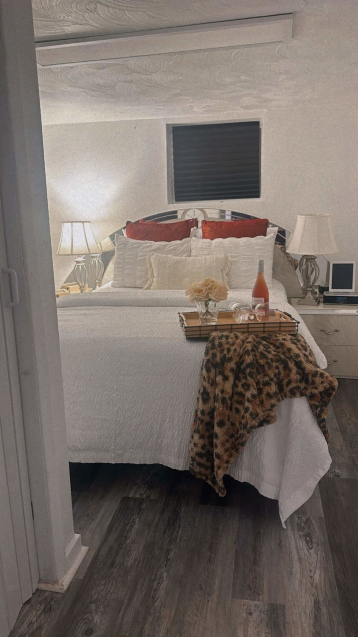 Peaceful Entire Rental Unit Near To Ewr, Nyc, Wcup - Montclair, NJ