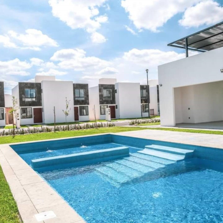 Casa Acogedora Y Segura En Fraccionamiento Privado - Celaya