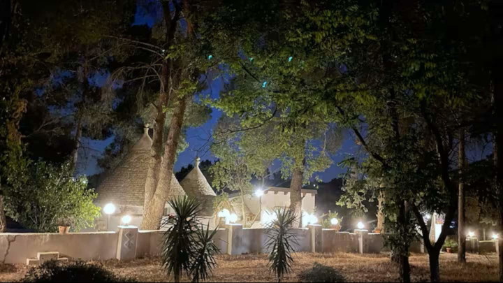 Trulli Sotto I Pini - Apulia