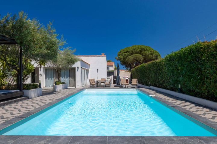 Villa With Private Pool In Calvi  8 Guests - Calvi