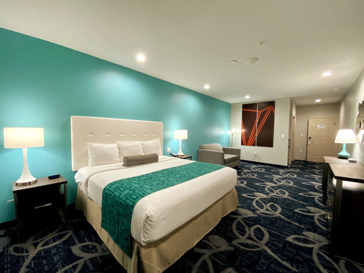 King Room (Smoking) - Americas Best Value Inn - Houston, TX
