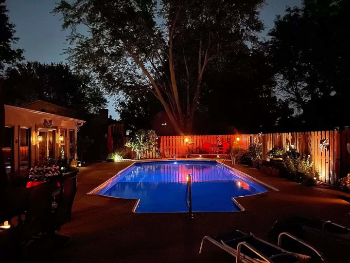 Pool/location/hot Tub/fire Pit - Omaha, NE