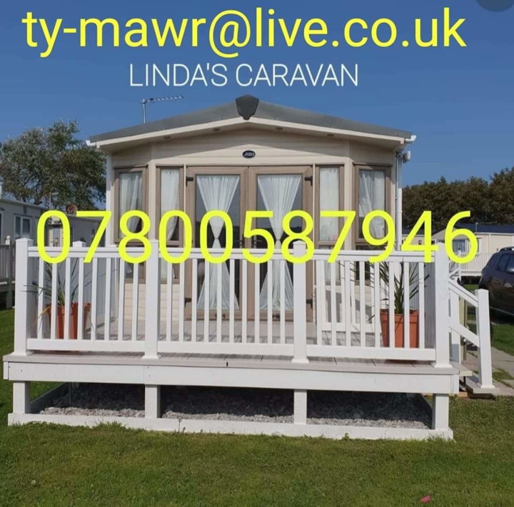 Linda's Caravan For Hire On Ty Mawr Holiday Park - Towyn