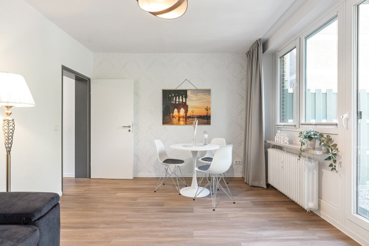 Venice Style: 2-room Apartment At Blankenese - Hamburg