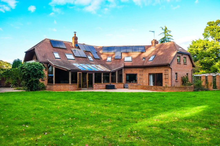 5br Home  Pets Welcome  Cinema Room  Garden - Louth