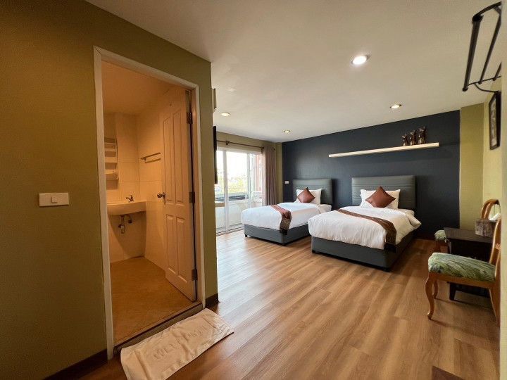 Convenient, Near The Bkk Airport - Thailand