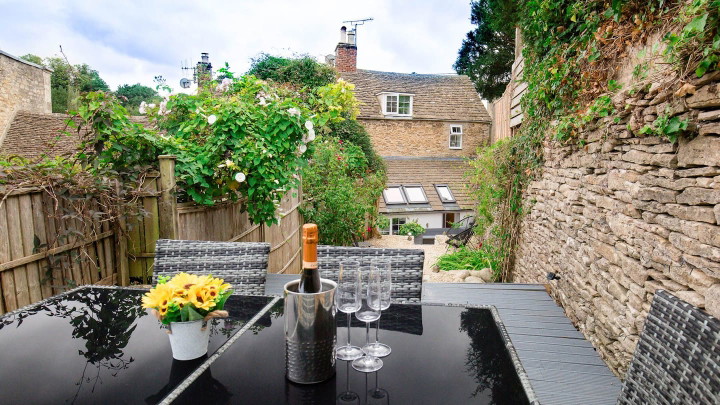 Hillside Cottage, Tetbury, Cotswolds - Nailsworth