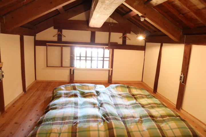 小さな蔵で自然農の畑がある暮らし。神社仏閣、滝、遺跡など散歩が楽しめる。近くに温泉も。 - Hagi