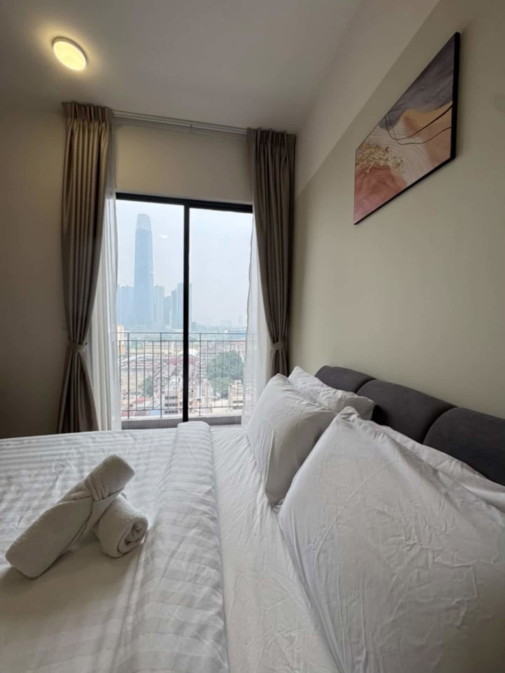 Sunny Skyline 1 To 2 Pax - Pudu Trx Klcc - Kuala Lumpur