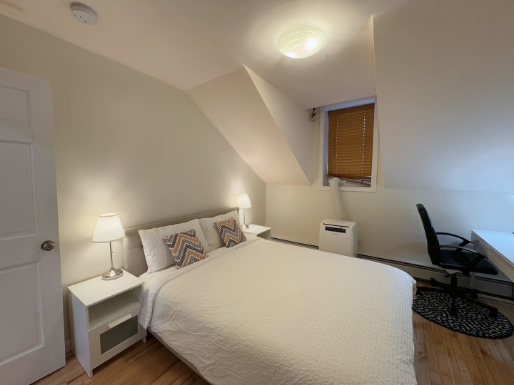 3rd Floor, 2br Downtown- Walk To Boston Common - Boston, MA