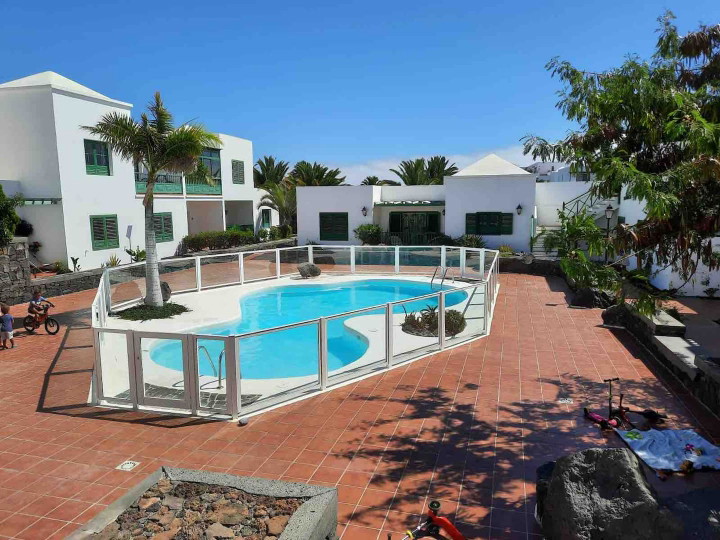 Rest And Relaxation In Costa Teguise-lanzarote - Costa Teguise