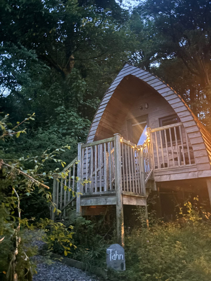Pod Tahn Is Self-contained With Amazing Views - Kendal