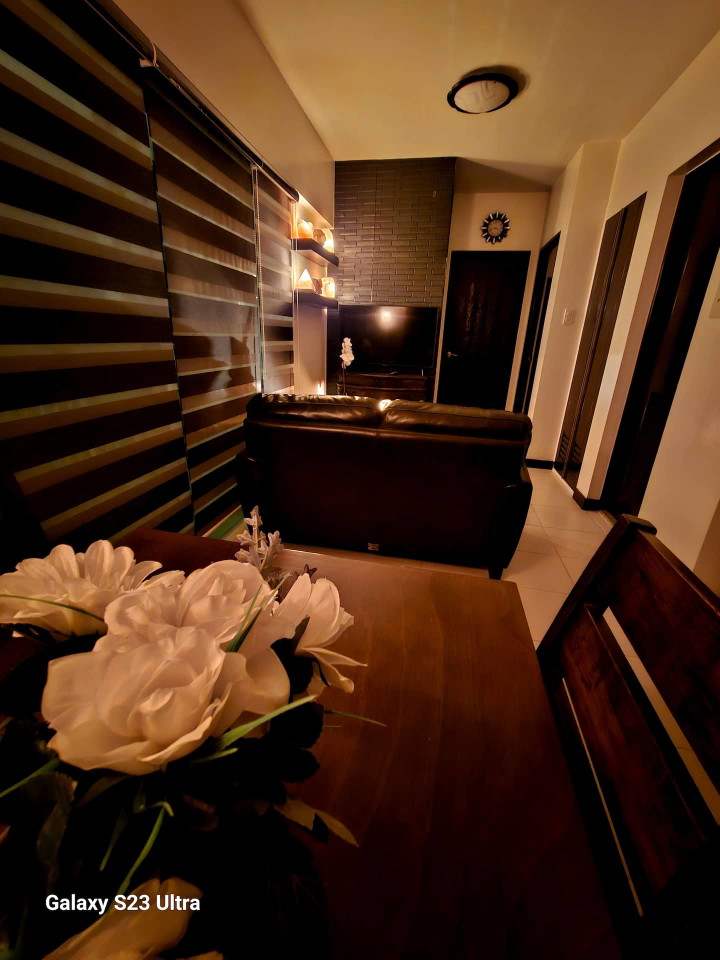 Calathea Place- 2br/free Parking - Muntinlupa