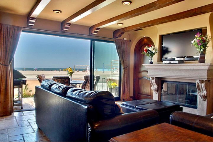 Oceanfront Beach Villa- Enjoy The Beach Life! - Hermosa Beach, CA