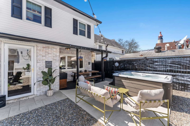 Beach Cottage 1-block To Ocean! - Wildwood, NJ