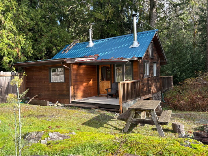 The Willow Loft - Salt Spring Island