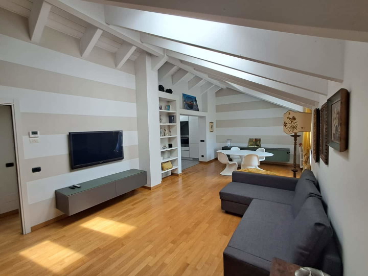 Royal Suite L'attico Nel Cuore Di Varese - Varese