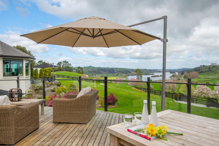 Lakeview Lodge Karapiro - The Hamptons - Matamata