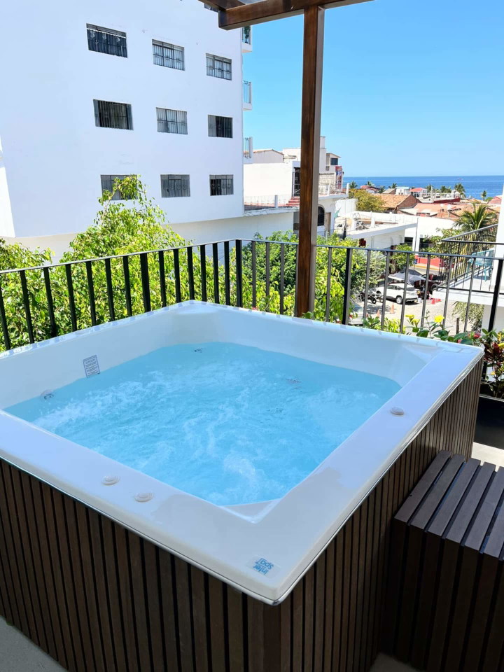 Studio Agavera 2 Beach-boardwalk-art-restaurants - Puerto Vallarta