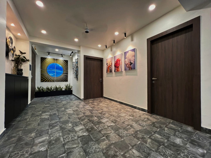 House Of Life - Luxury 2bhk Apartment With Balcony - Dehradun