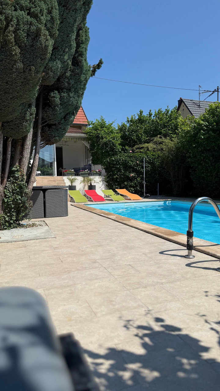 Havre De Paix Avec Piscine + Netflix - Mulhouse