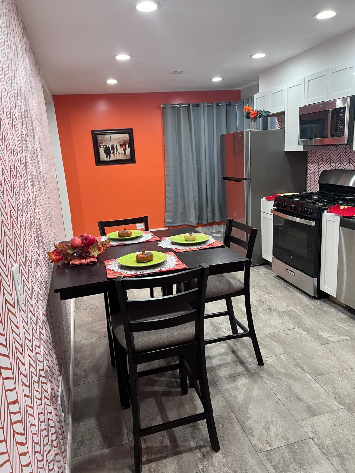A Serene Haven Perfect For The Whole Family! - Chicago, IL