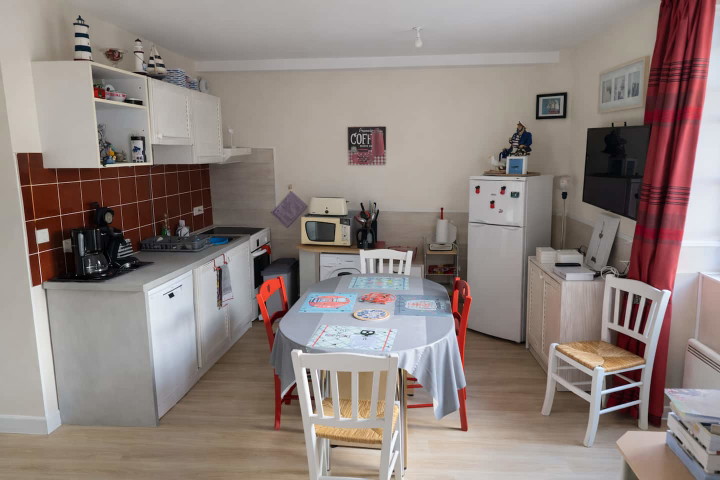 Cancale, Sea View, Port And Gr34 Within Walking Distance - Cancale