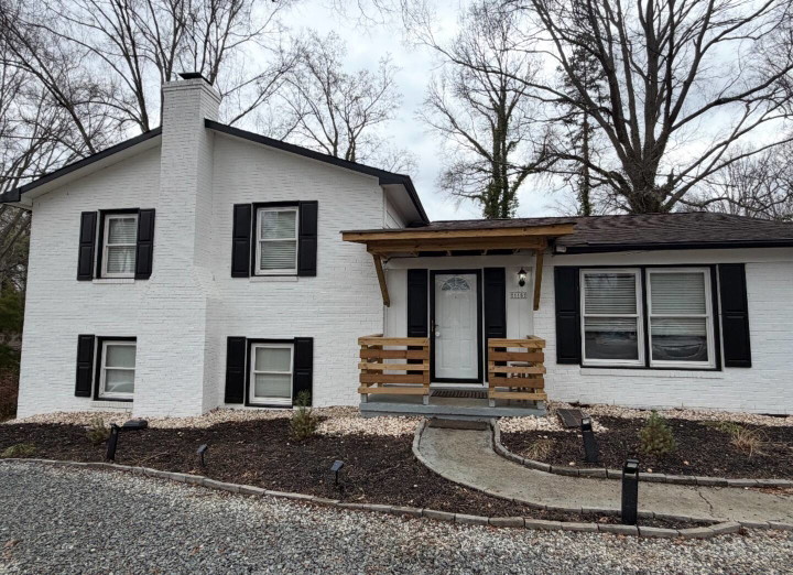 White House  Spacious 3br Near Hospitals. - Winston-Salem, NC