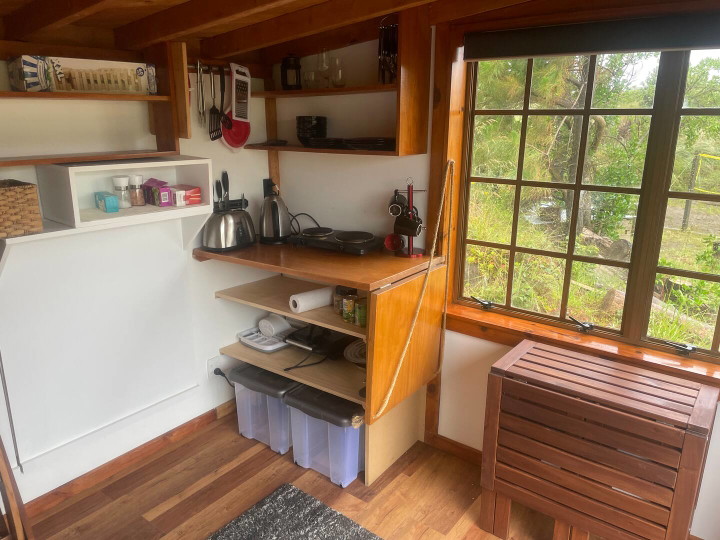 Tiny Holiday Cabin (Can Sleep 5) - Wairarapa