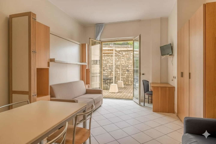 Residenza Al Porto - Monolocale Con Terrazza - Spotorno