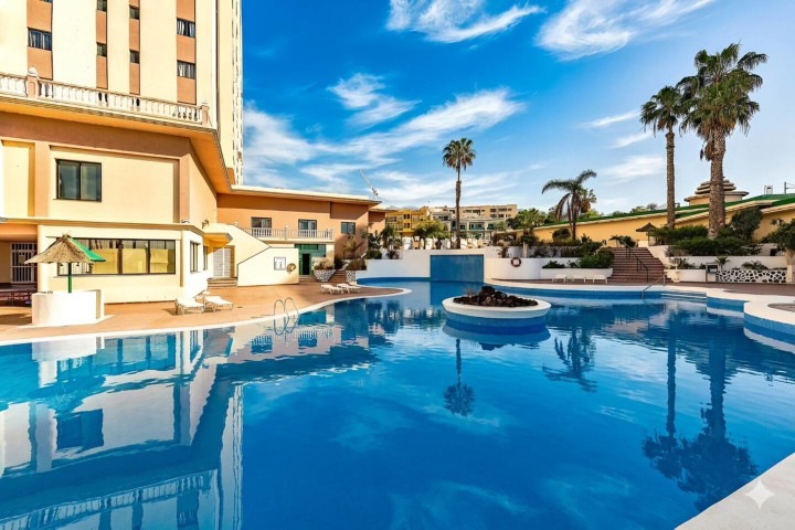 Skyline View Apartment + Free Private Parking - Adeje
