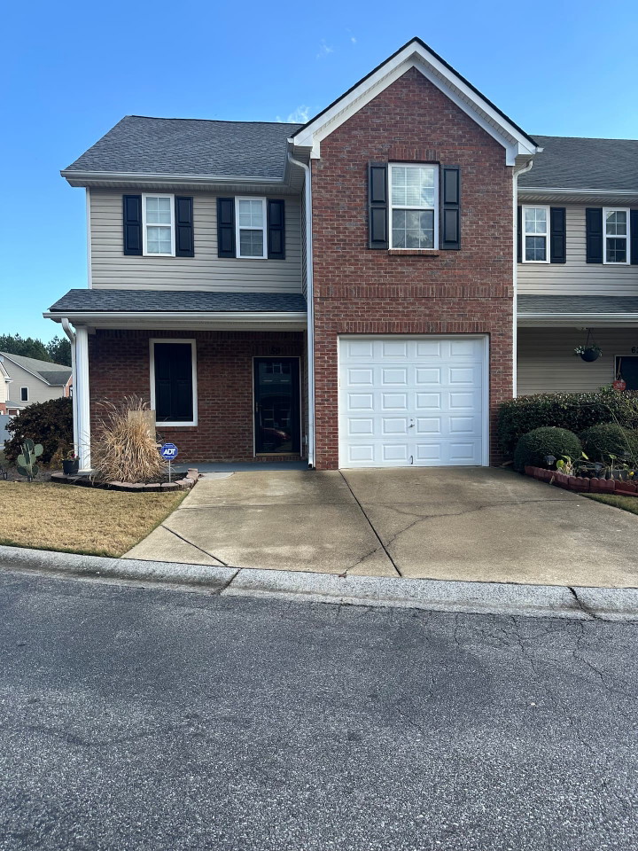 Spacious Cartersville Townhome - Cartersville, GA