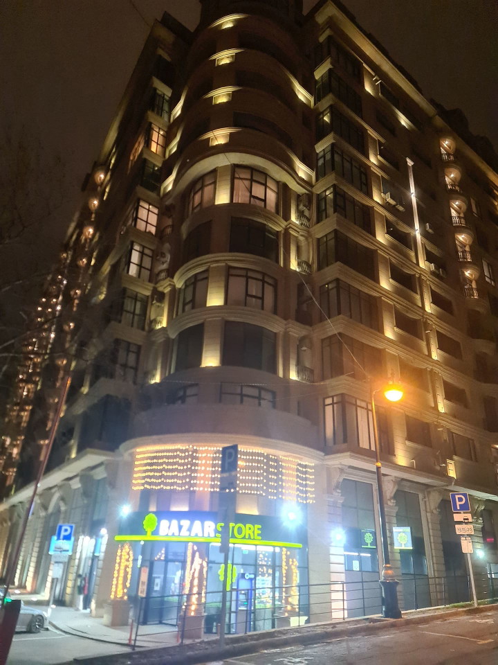 Appartement De Luxe Neuf Près De La Vieille Ville - Bakou