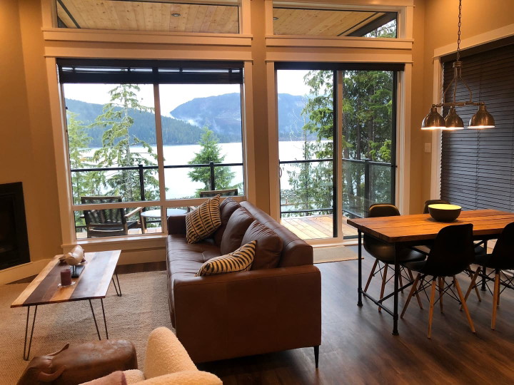Retraite Au Bout Des Sentiers - Port Renfrew