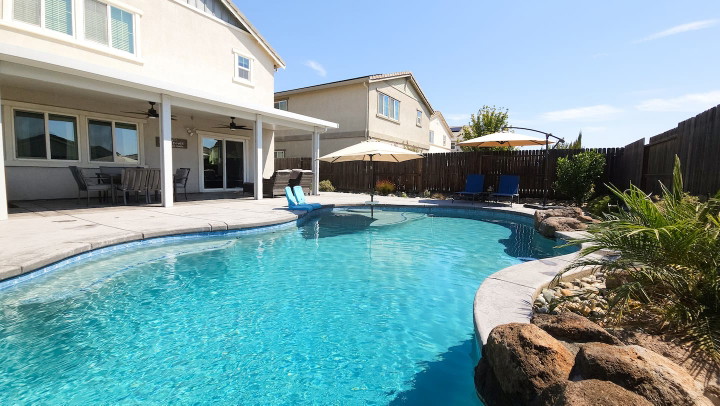 Westpark Roseville - Saltwater Pool + Workspace - Roseville, CA