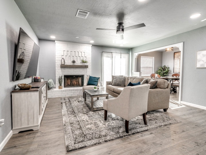Stylish 5br Homelarge Groups, 10 Min To Airport - Oklahoma City