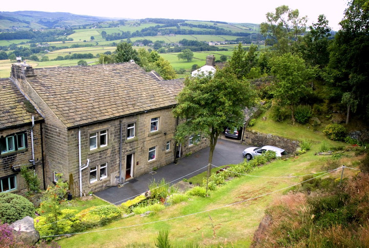 Heather Bank Cottage, Pet Friendly, Four Stars - Yorkshire