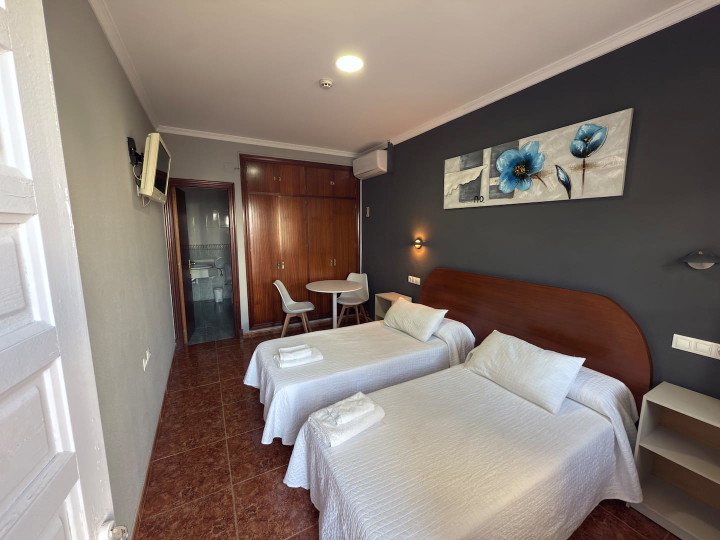 Dormitorio 25 Con Terraza - Tarifa