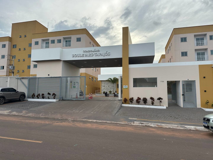 Apartamento Mobiliado Em Condomínio Com Piscina - Santarém