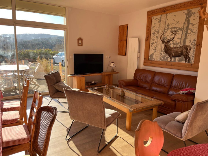 Grand Gîte De 4 Appartements -15 Personnes - Saint-Nectaire