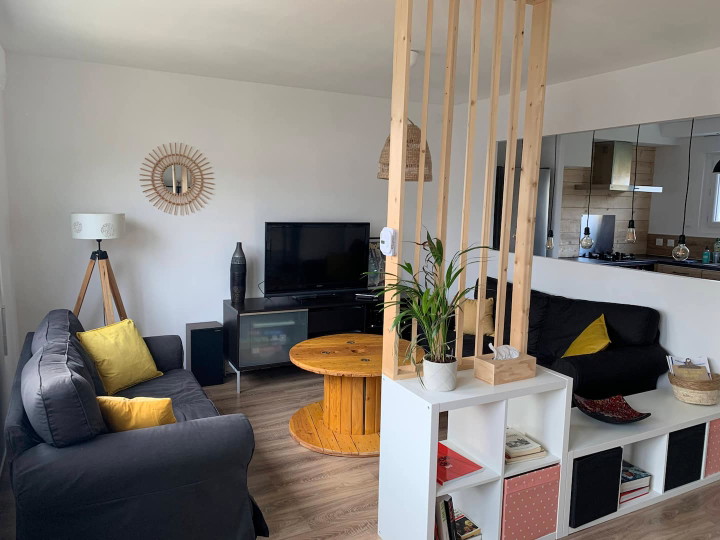 Agréable Maison De Ville Avec Jardin Et Parking - Châtellerault