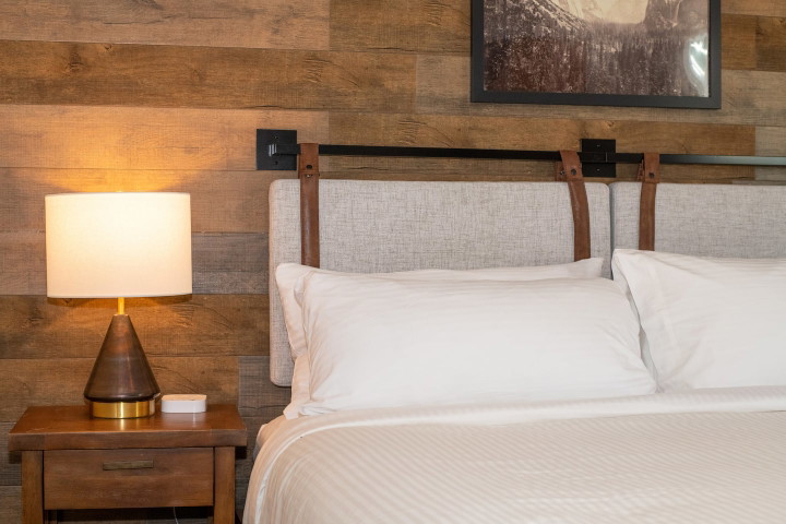 Tioga One-bedroom Suite At Gull Lake Lodge (#4) - June Lake, CA