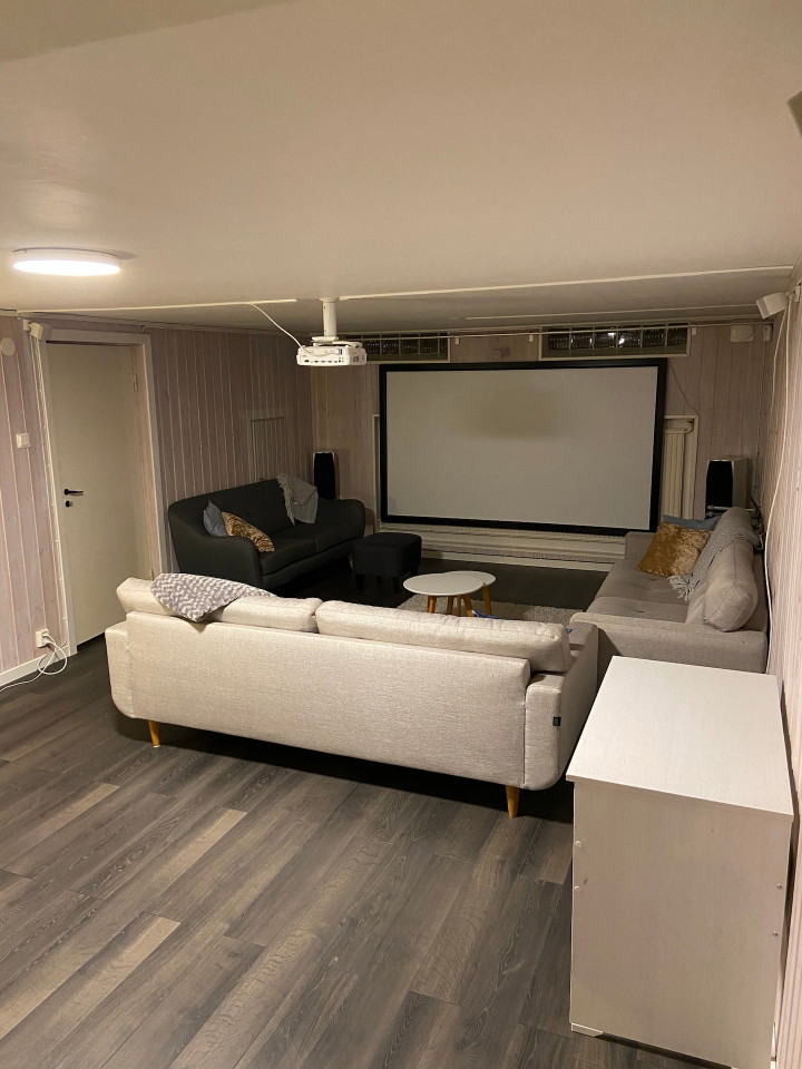 A Cozy Apartment In A Quiet Residential Neighborhood. - Örebro