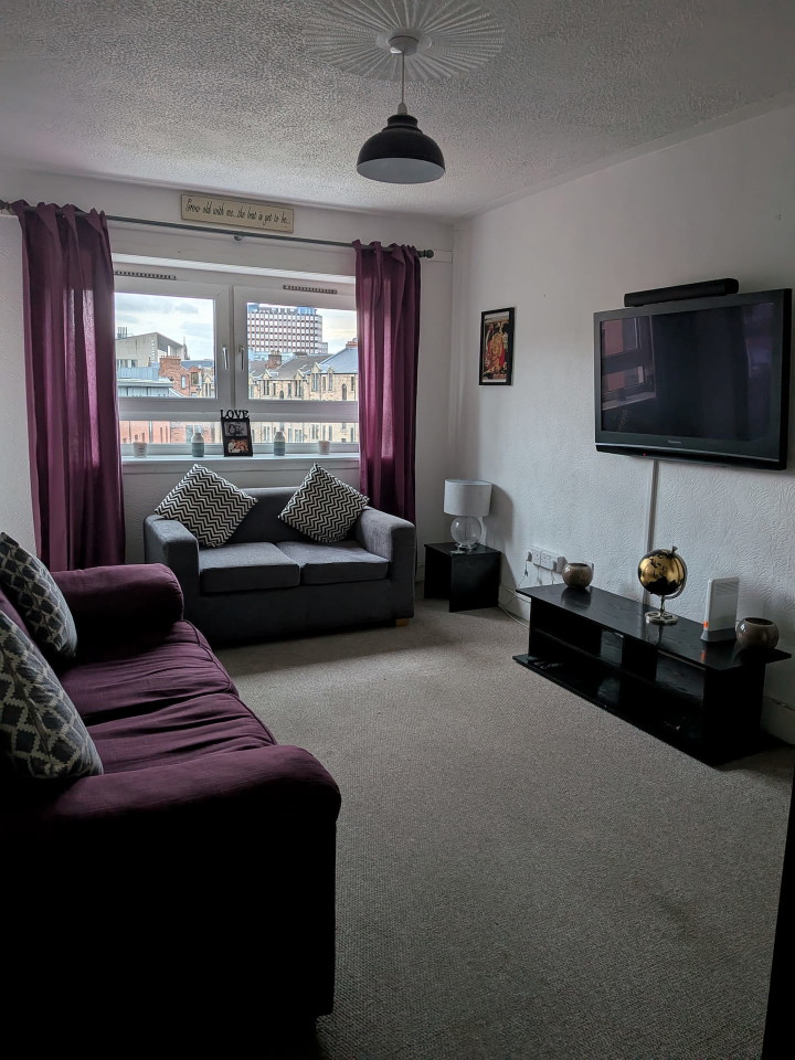 Juan's Glasgow Pad - Glasgow