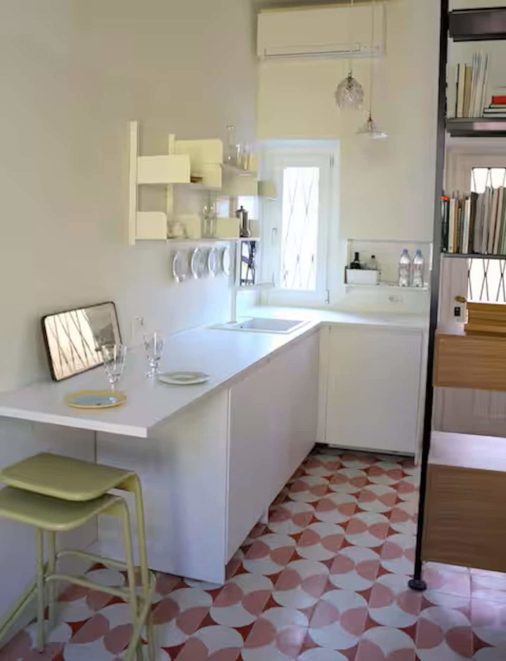 Lovely Little House - Milán