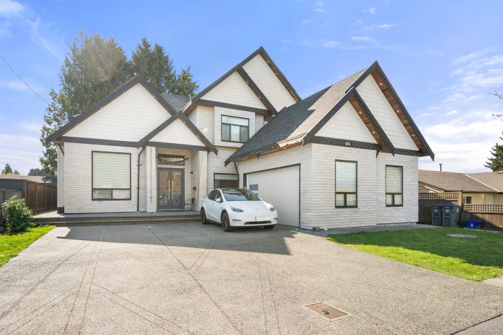 Quiet Comfort Suite In Oriole Surrey - Surrey, BC